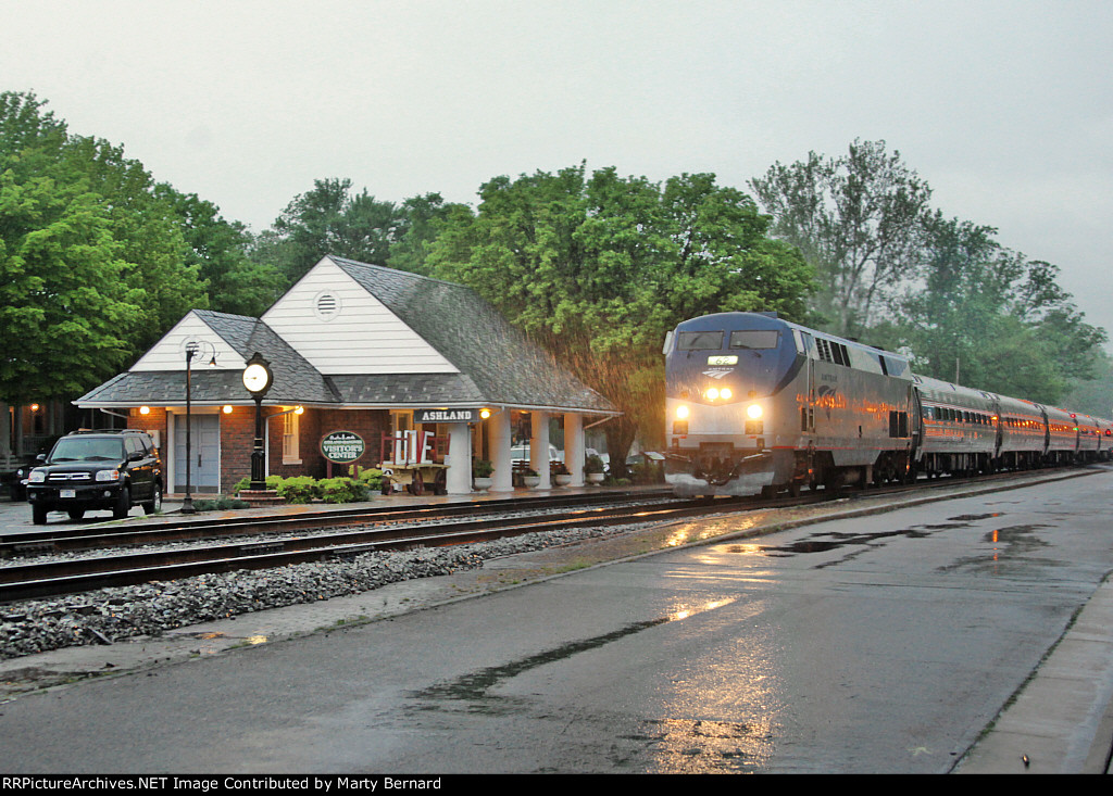 AMTK 63 Stopping with Train 93 to Richmond